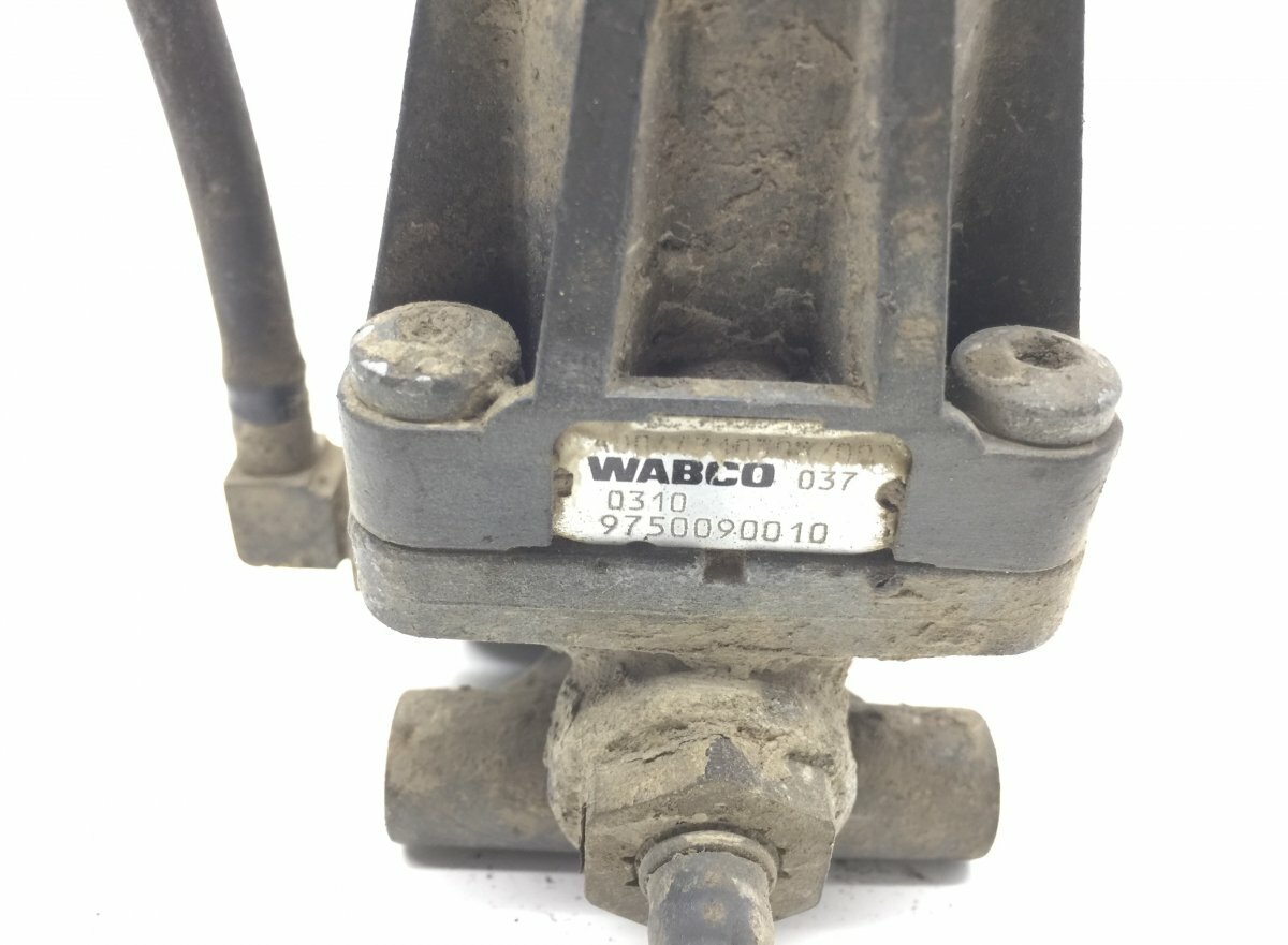 9750090010 A0044310306 Pressure Limiting Valve 13bar MERCEDES BENZ ...