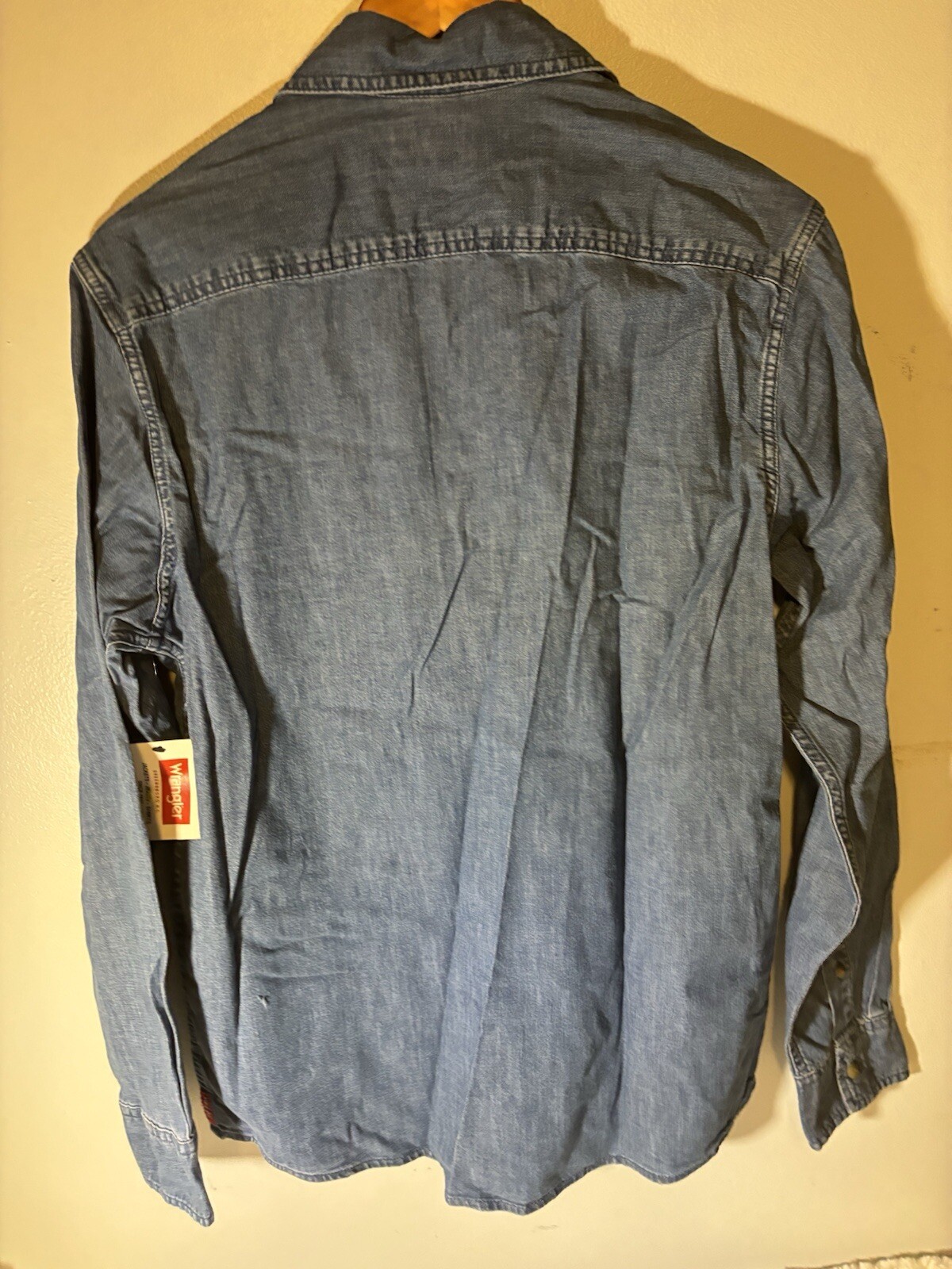 Wrangler Size Small button Down Relax Fit Blue Long Sleeve | eBay