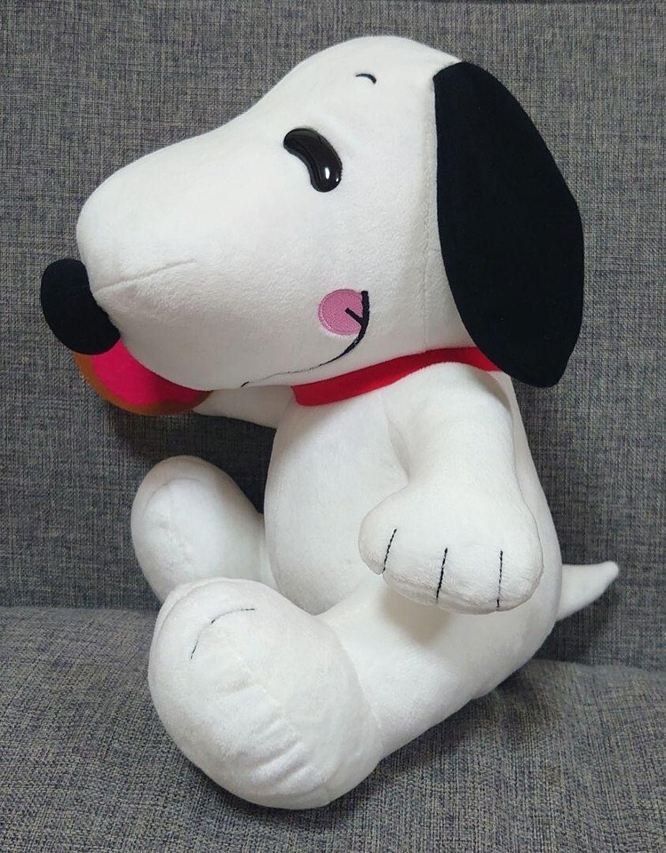 RARE PEANUTS SNOOPY L Plush doll Eating donut ver. 2023 EXPRESS from JP | eBay Australia