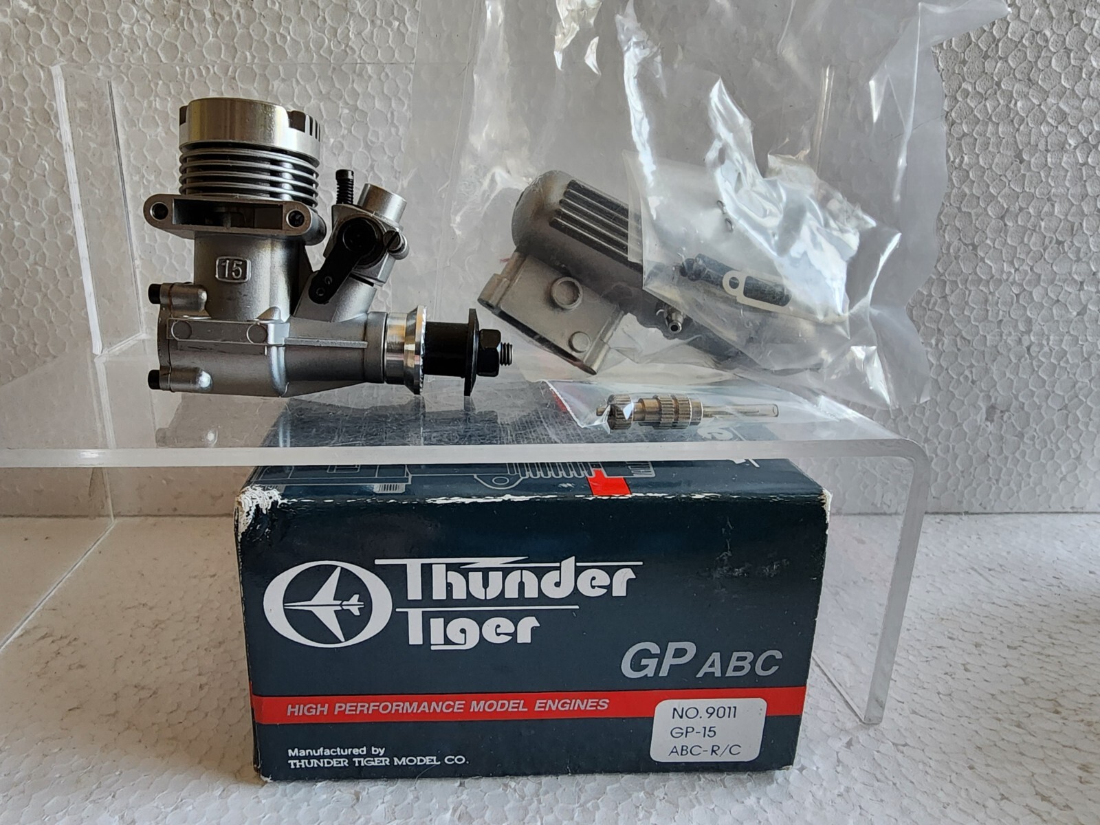 Thunder Tigr #9011 - GP-15 ABC R/C Airplane Engine w/carburetor - LN ...