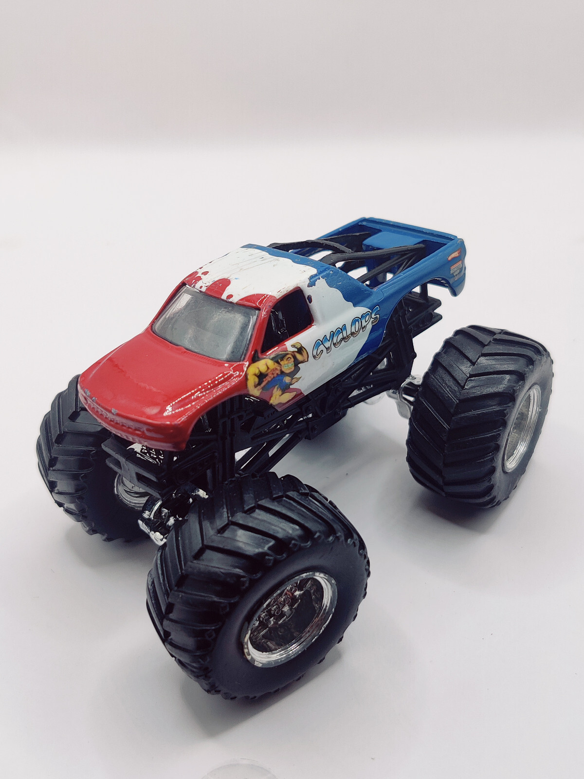 Hot Wheels 2010 Monster Jam 1:64 Cyclops Classics | eBay