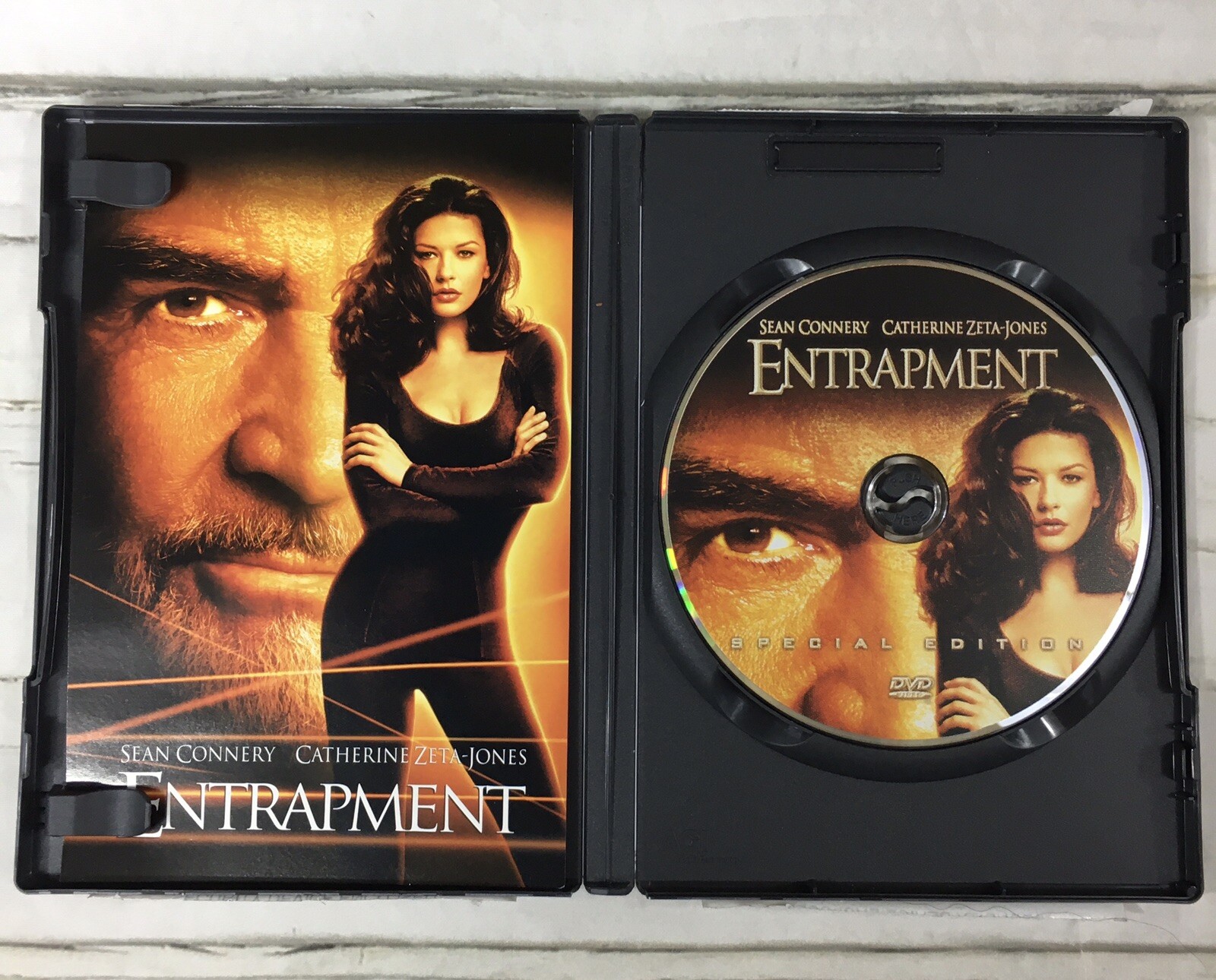 Entrapment (DVD, 2002, Full Screen Edition Special Edition) 24543037675 ...