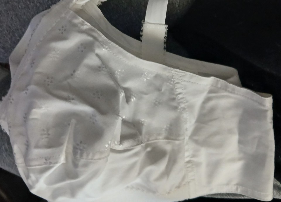 Vintage Playtex Cross Your Heart Soft Cup Bra. NOS. White. | eBay