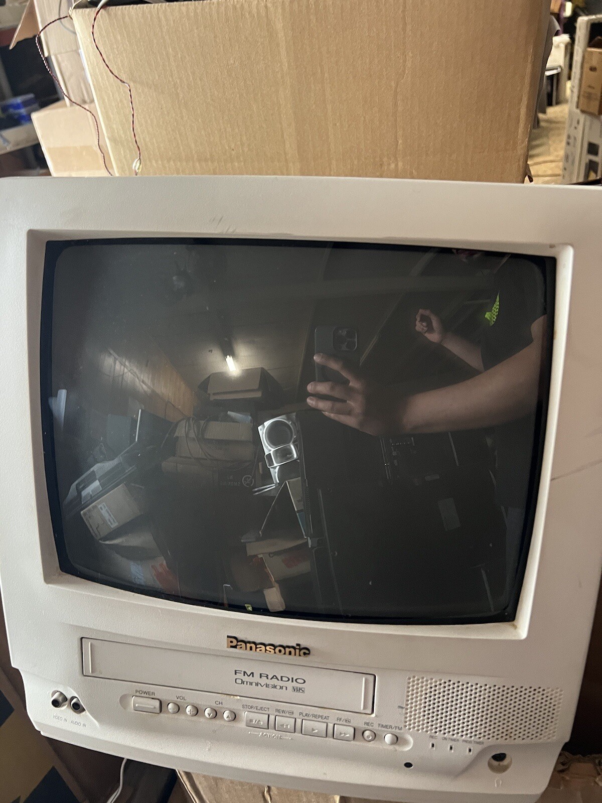 Panasonic 13" TV VCR FM CRT TV retro Gaming TV VHS Player PV-C1331W, No ...