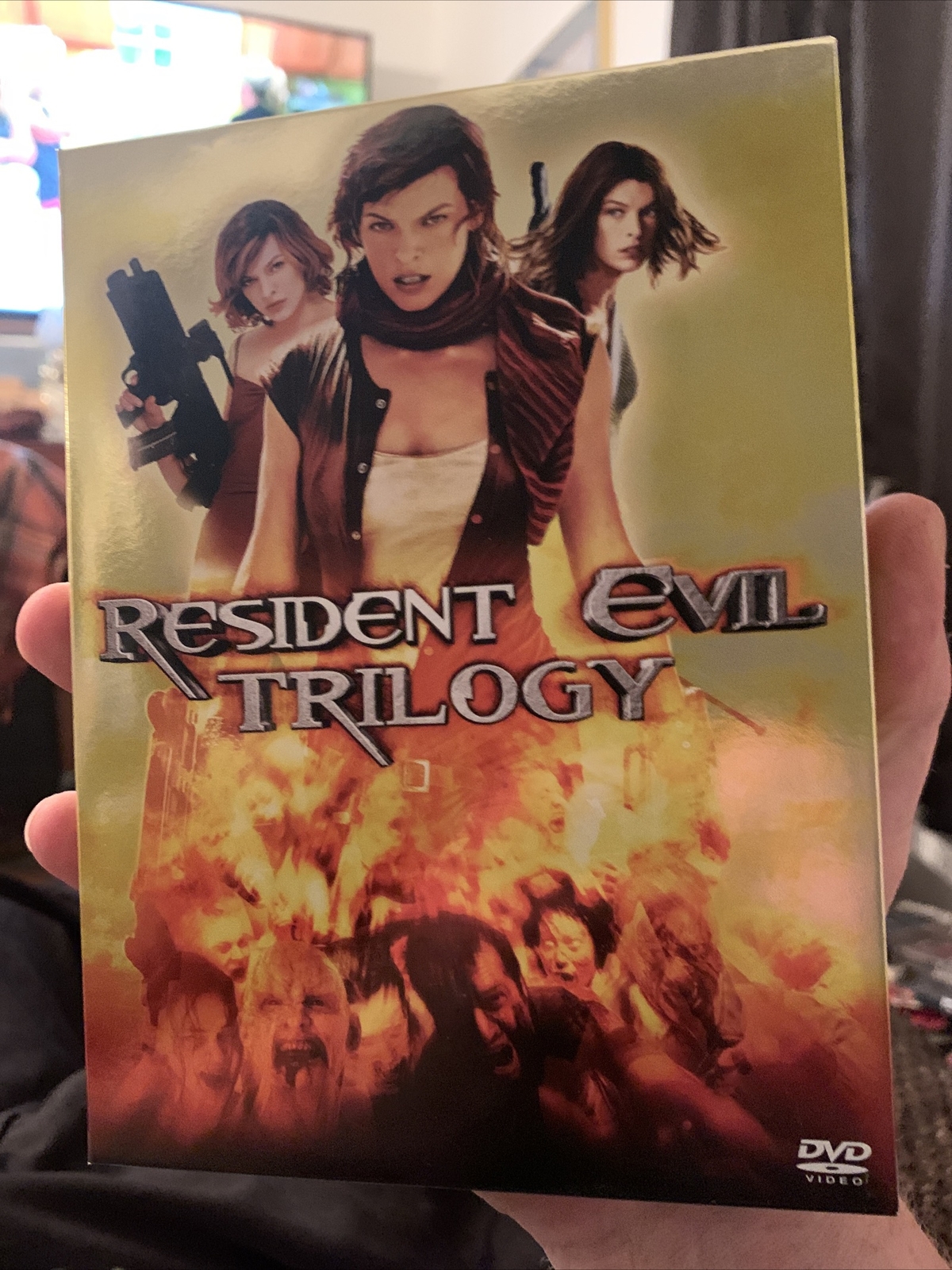 RESIDENT EVIL TRILOGY - Resident Evil/Apocalypse/Extinction - 3 DISCS ...
