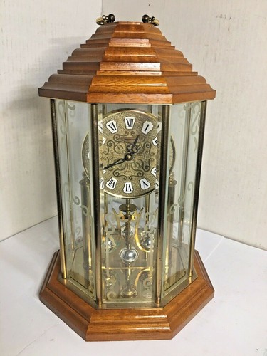 VINTAGE BENCHMARK 8-SIDED OCTAGON ANNIVERSARY CLOCK BEVELED GLASS ...