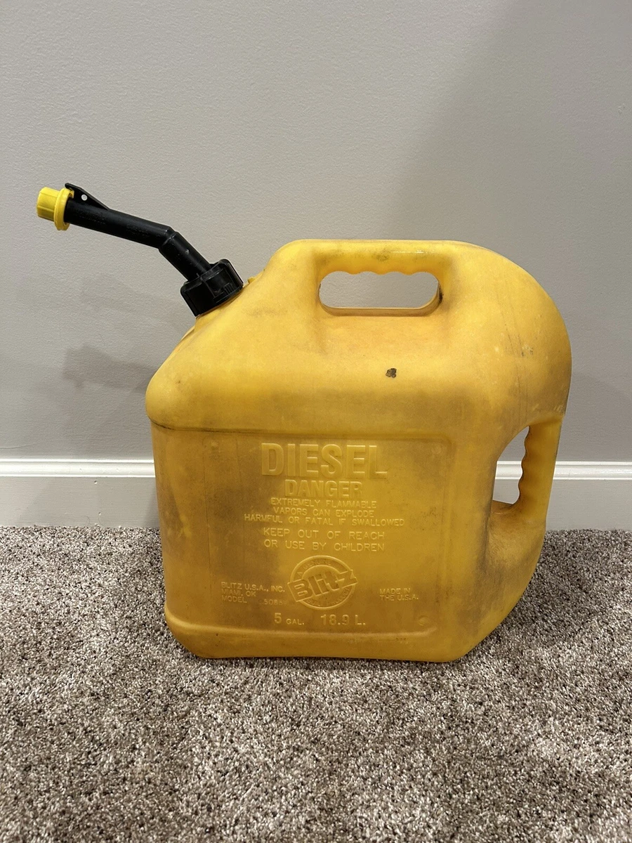 Blitz 5 Gallon Diesel Can