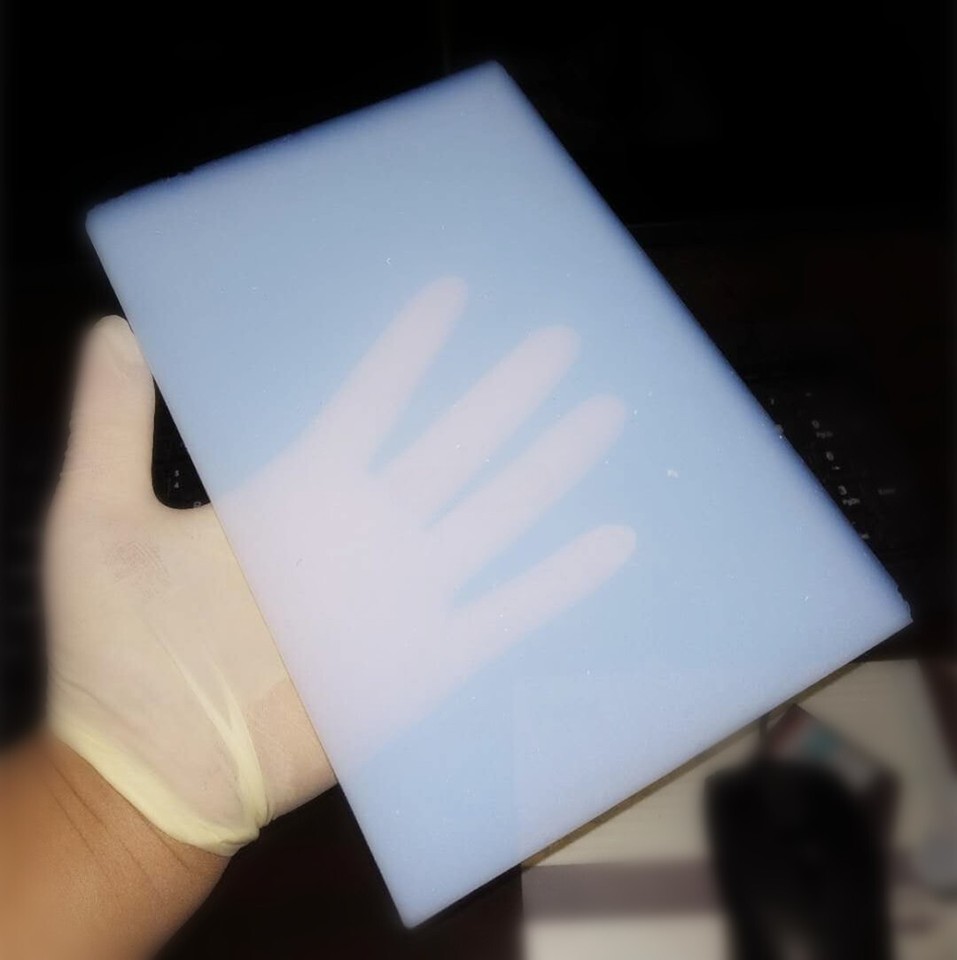 Aerogel cube block with high permeability and high porosity Nanoporous ...