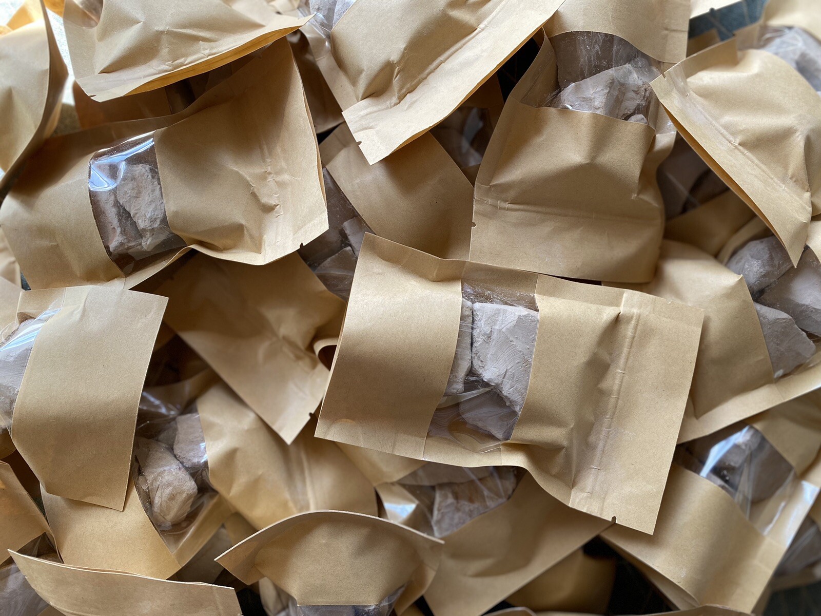 Cameroon kaolin clay | Kalaba | Kaolin | Essbarer Ton | Mabele | Argile ...