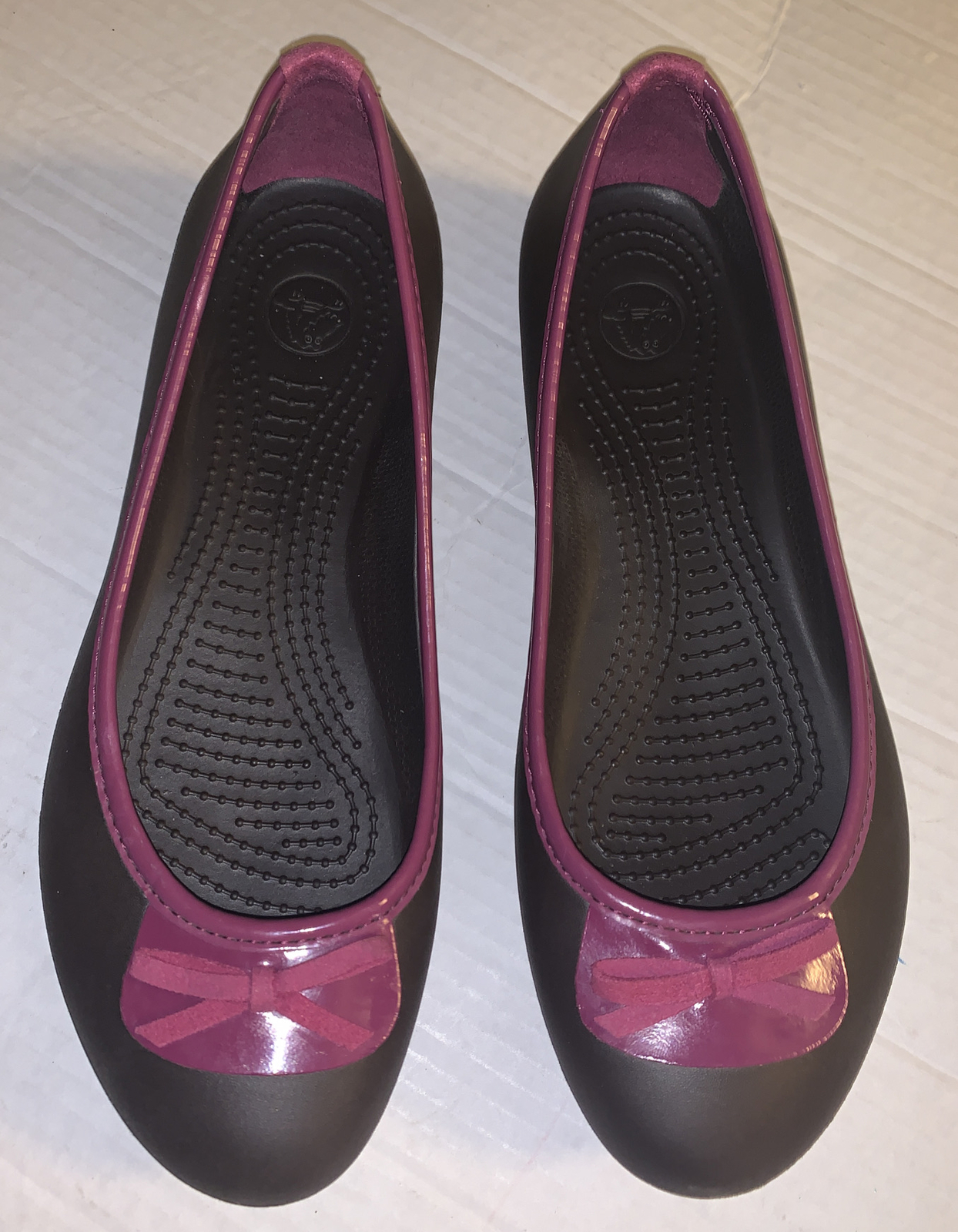 Crocs Slip On Flats Brown With Berry Trim Size 9 | eBay