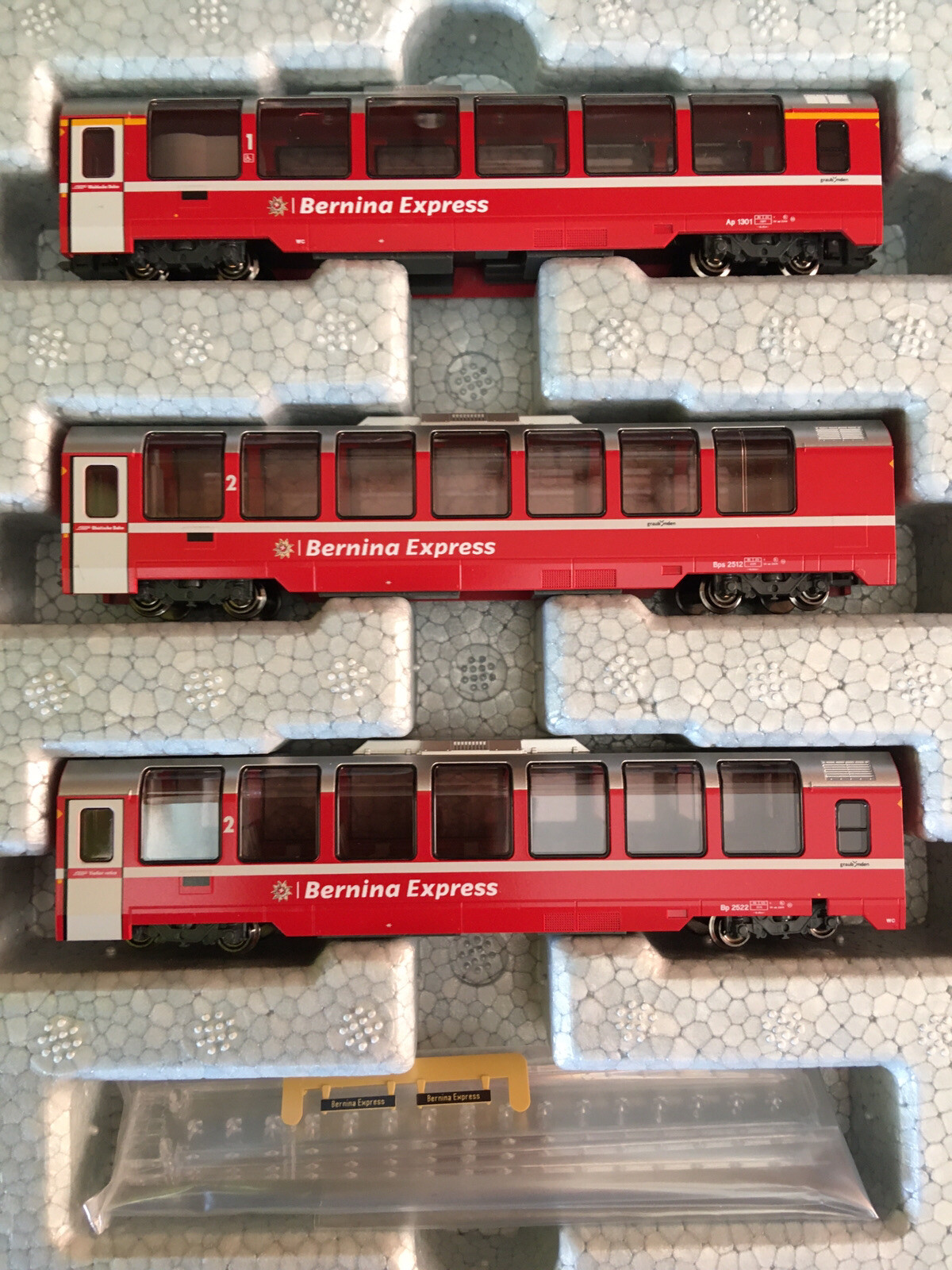 Kato 10-1655 - RhB - Bernina Express New Logo Basic Set - Spur N (JP ...