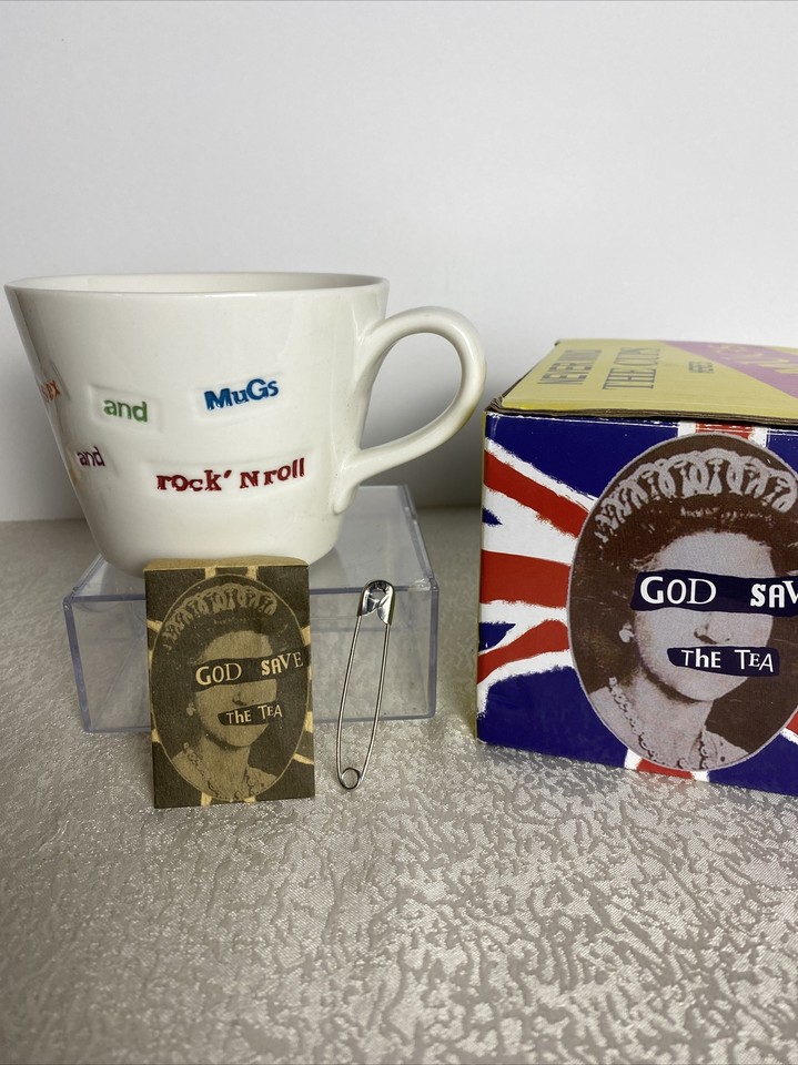 PUNK MUG W/ SAFETY PIN SEX PISTOLS GOD SAVE THE TEA QUEEN CUP NEW ...