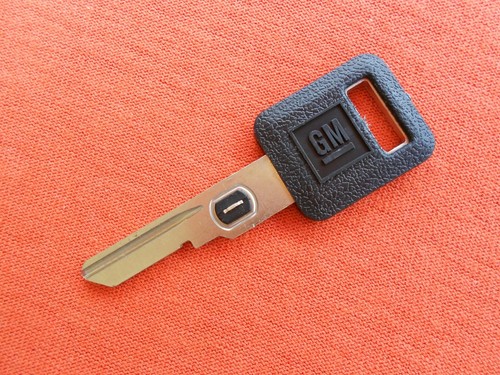 GM LOGO IGNITION VATS RESISTOR KEY B62 NUMBER 15 CHEVY BUICK PONTIAC ...