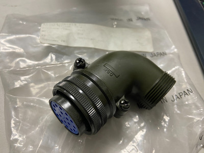 NEW DDK MS3108B20-29S Circular MIL Right-Angle Connector Plug 17-Pin | eBay