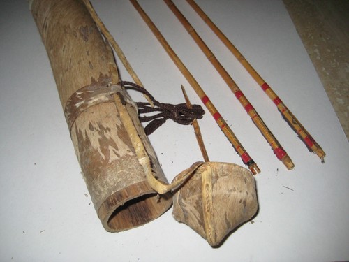 African Arrow Quiver with arrows from KENYA. 50 + years old. ULTRA RARE ...