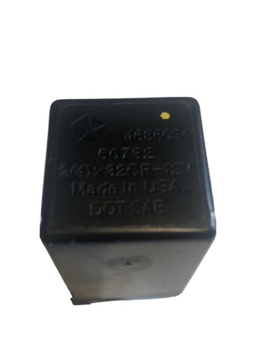 1996-2000 Dodge Chrysler, Cherokee Turn Signal Flasher Relay Moper OEM ...