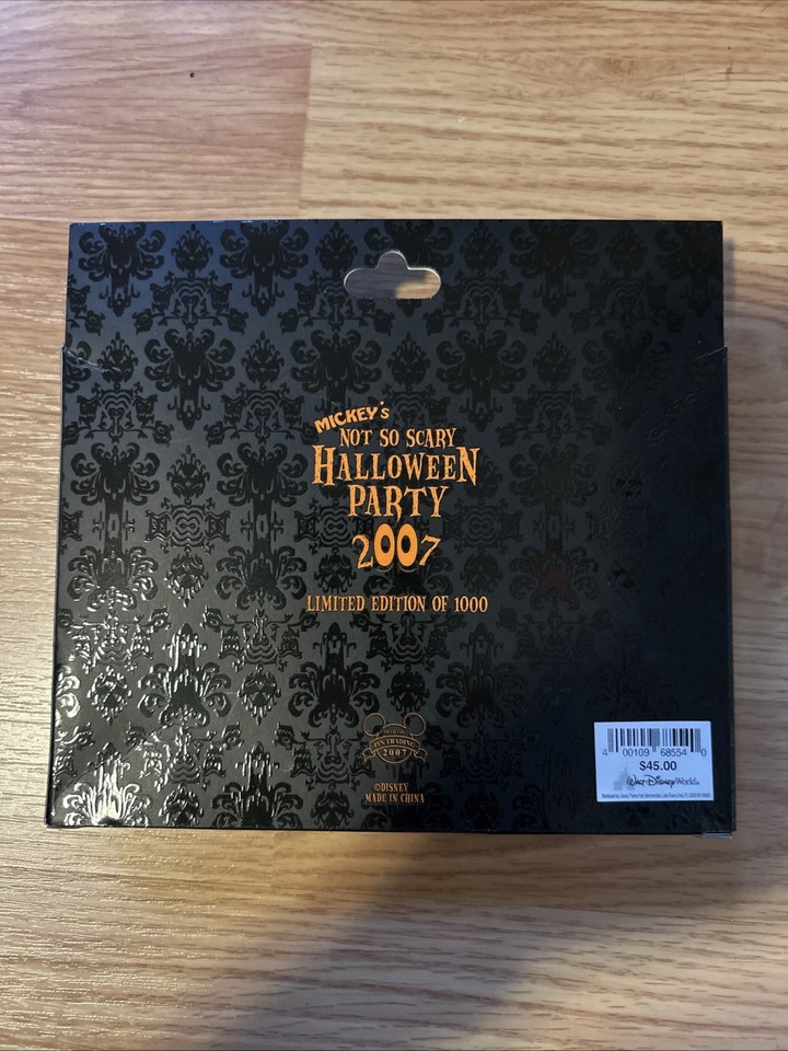 Disney 5 Pin Set 56716 MNSSHP Halloween Party 2007 Chip Dale Goofy ...