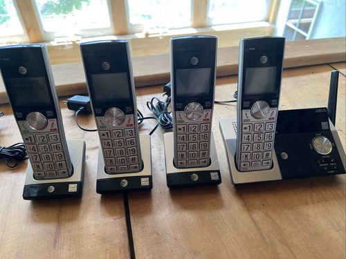 AT&T ATT CL82415 Set of 4 Cordless Phone Handsets And Base Answering ...