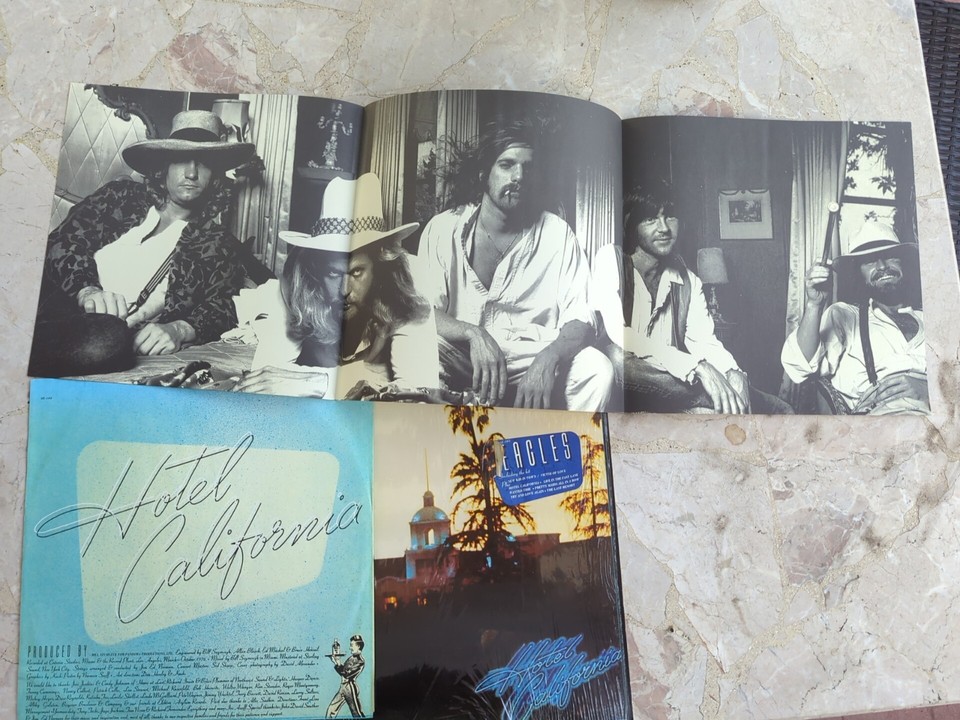 Eagles Hotel California 1976 LP 1st Press 7E-1084 6 O’clock w/Poster ...