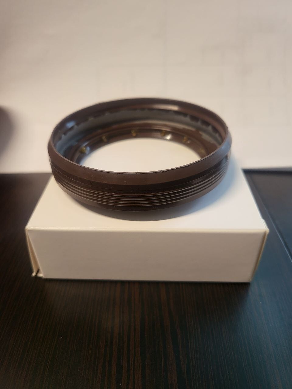 Freightliner 022-004-030 output shaft seal MBA 0169978046/ MBA ...