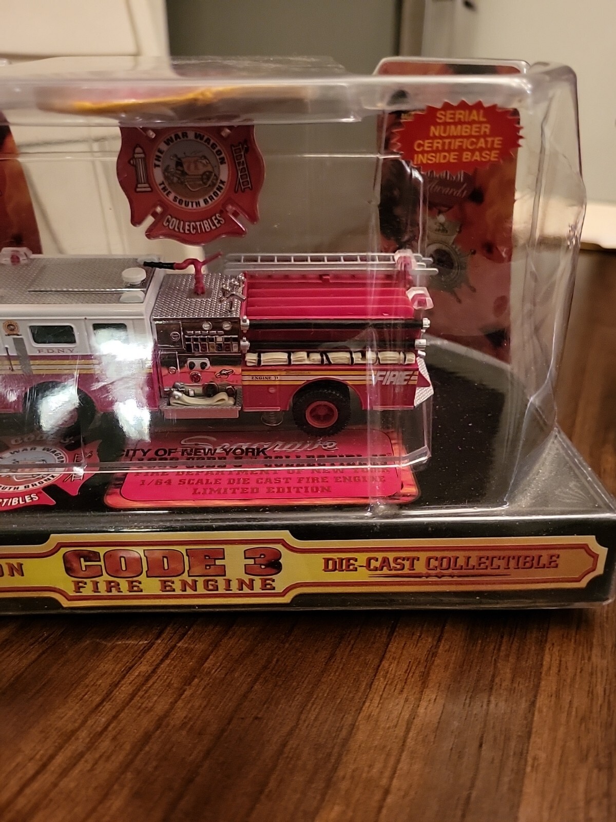 Code 3 Collectible City of New York Engine 71. 1999 1/64 Scale Die Cast ...