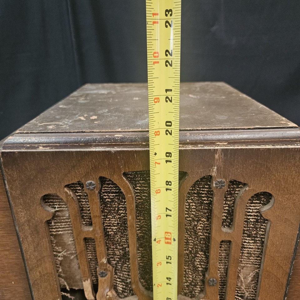 "Vintage * SILVERTONE Model 1982A TOMBSTONE 1936 ""FARM RADIO"" BATTERY ...