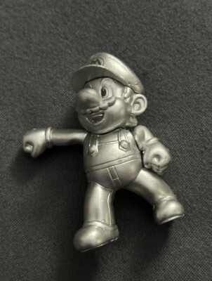 2016 World of Nintendo Metal Mario Figure | eBay