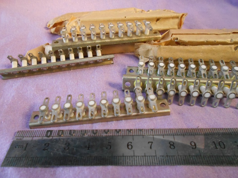 10 x 10 Way Jackson Brothers Polar Twin Tag Ceramic Standoff Terminal ...