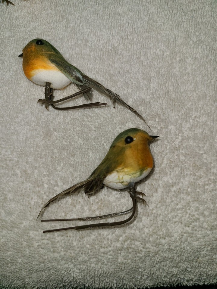 7 ARTIFICIAL FEATHER ROBIN BIRD FLOWER PICK/DECOR MINIS | eBay