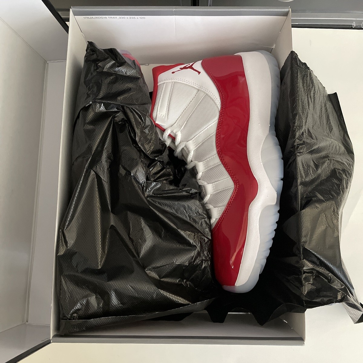 Bred 11 Box 2022