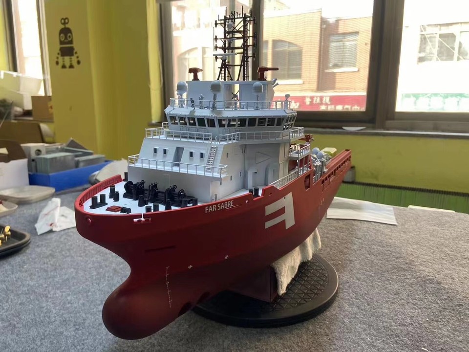 AHTS UT 712 1:100 800mm 31.5" RC Model Ship Kit | eBay