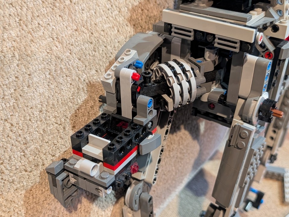LEGO Star Wars: First Order Heavy Assault Walker (75189) Incomplete ...