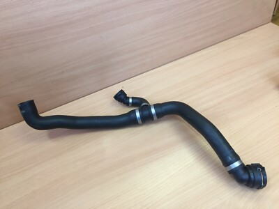 VOLVO V40 D5 2.0TD 130kW 2014 LOWER COOLING HOSE PIPE OEM 31319307 / ...