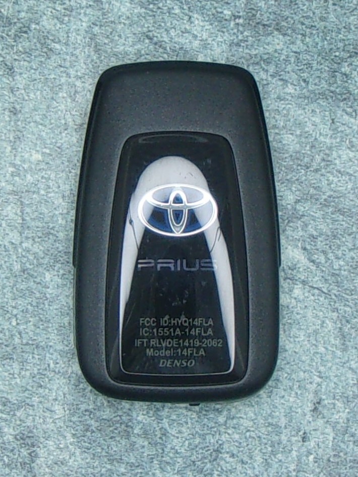 Single OEM Toyota Prius Keyless Entry Remote Smart Key Used Transmitter ...