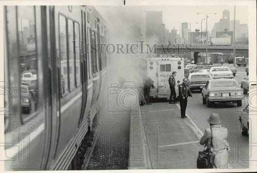 1981 Press Photo Smoke pours from CTA train on Lake-Dan Ryan line at 35th Street | eBay