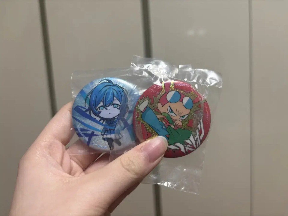 Ado Ado gacha can badge batch | eBay
