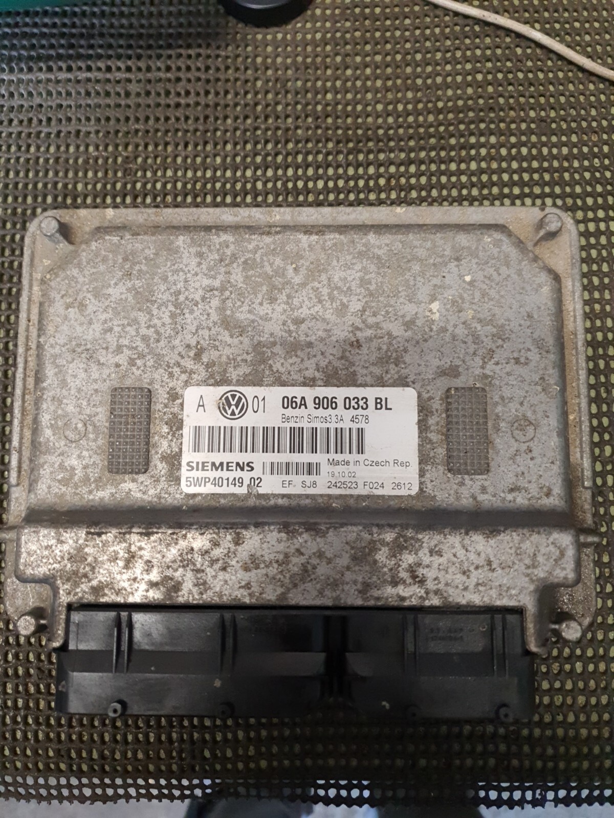 VW MK4 Golf 1.6 BFQ Engine ECU 06A 906 033 BL 06A906033BL for sale ...