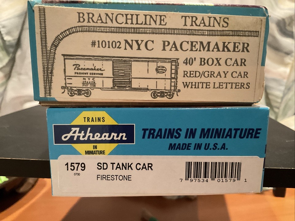 Athearn HO Scale Firestone 40' Dome Tank Car #1579 / NYC Pacemaker ...