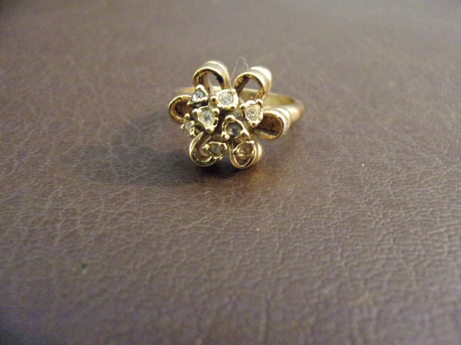 Gold Tone Fashion Ring Ribbon Cluster With Clear Stones Size 7-1/2 | eBay