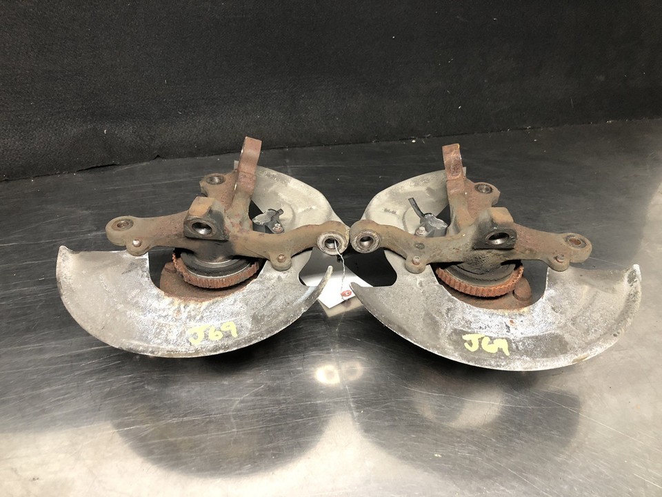 1994 1995 Ford Mustang SN95 Front Spindle Hub Knuckle Assembly Pair OEM ...