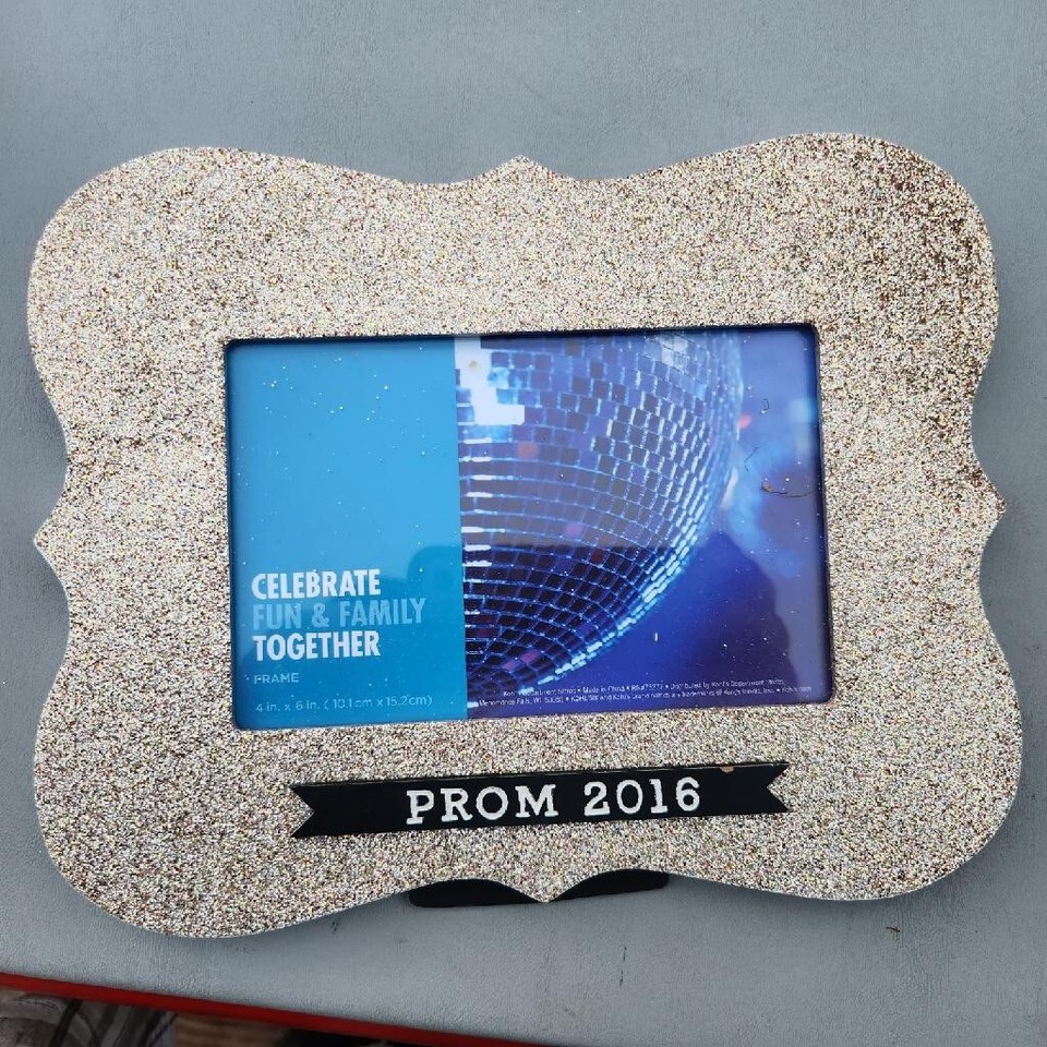 2016 prom frame gold sparkly frame holds 4x6. Frame is 5x7 inch | eBay