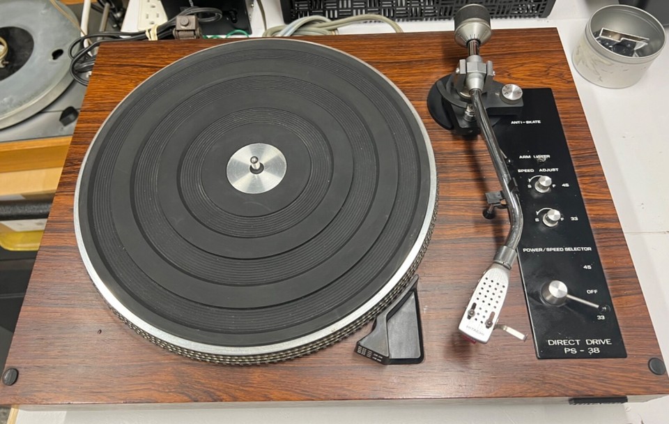 Hitachi beautiful PS38 turntable | eBay