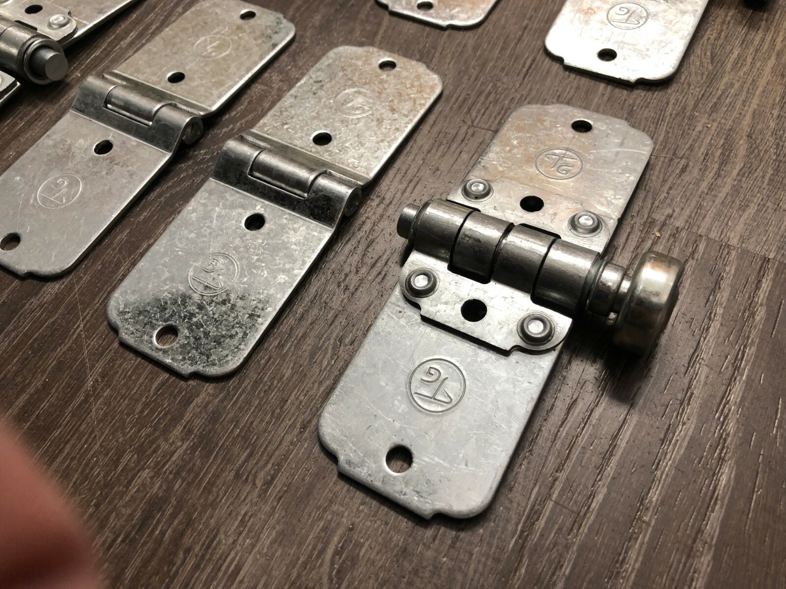 18 Piece Todco Style Hinge/ 1"Roller Kit- Roll up Truck Door-2 Panel ...