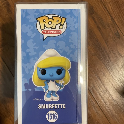 Funko Pop Smurfette #1516 The Smurfs w/Protector | eBay