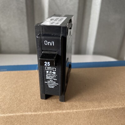 Circuit Breakers - 25 Amp