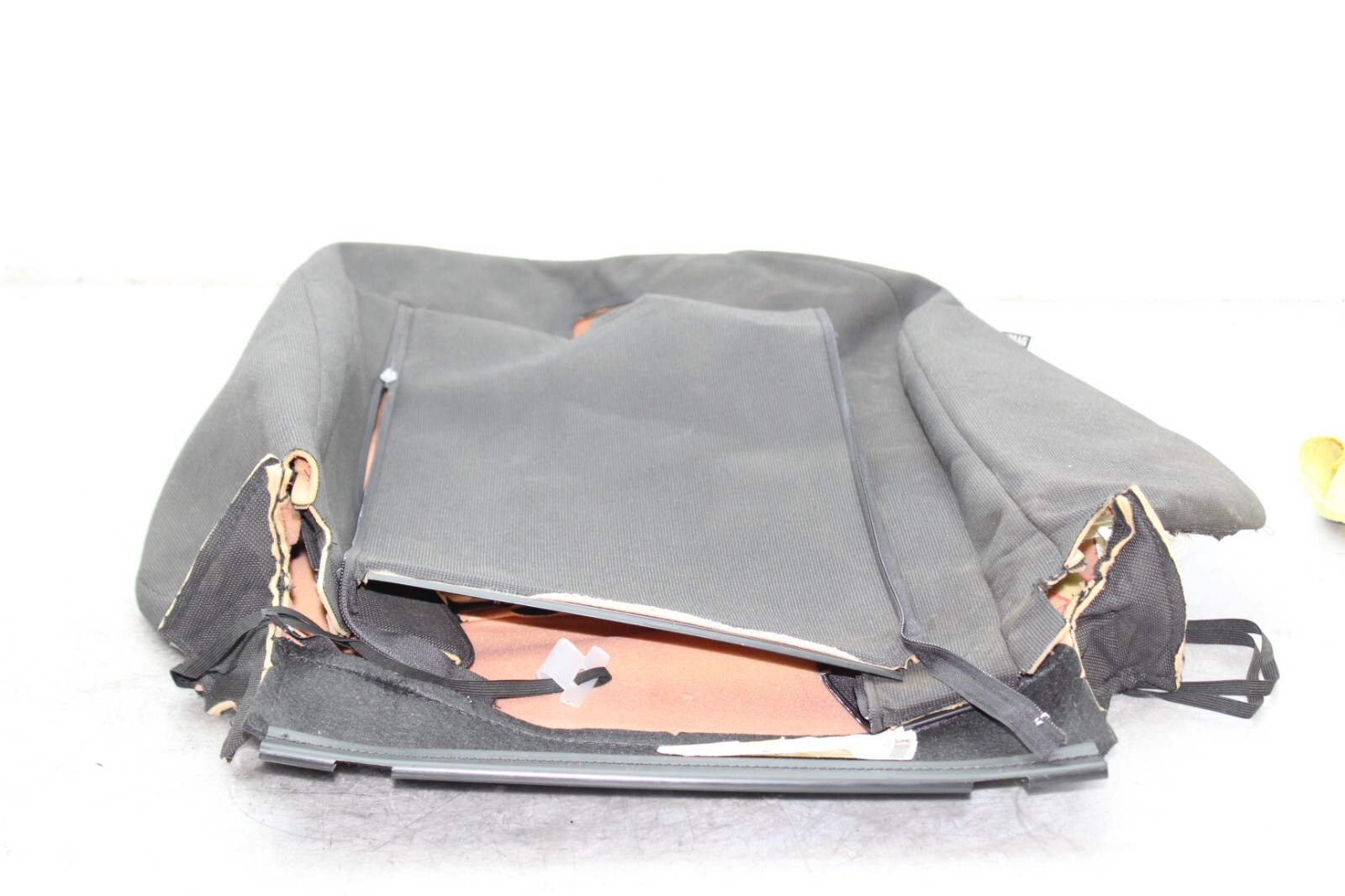 10-15 CHEVROLET CAMARO Front Right Passenger Upper Seat Cushion Cover ...