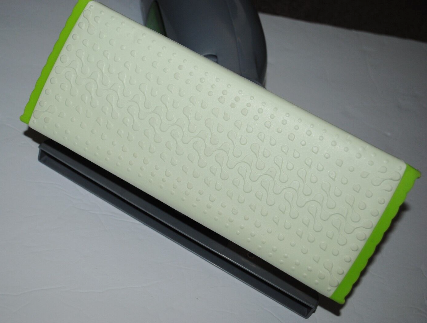 SWIFFER SWEEP+VAC CORDLESS VACUUM L4000-000 WORKS INCLUDES CHARGER ...