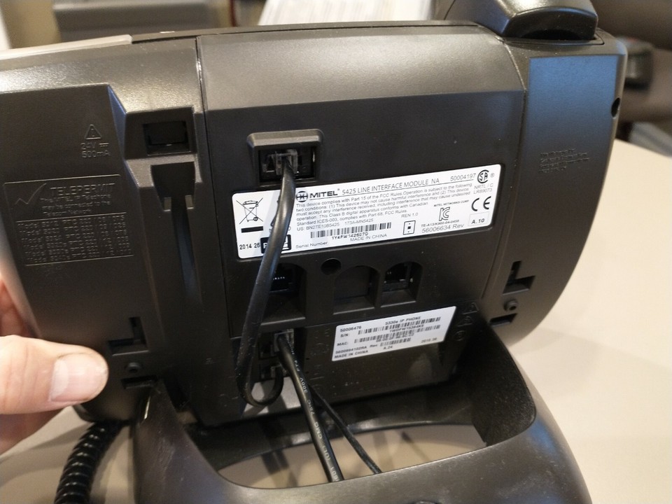 Mitel 5330e 50006476 IP Business Phone with 5425 Line Interface Module ...