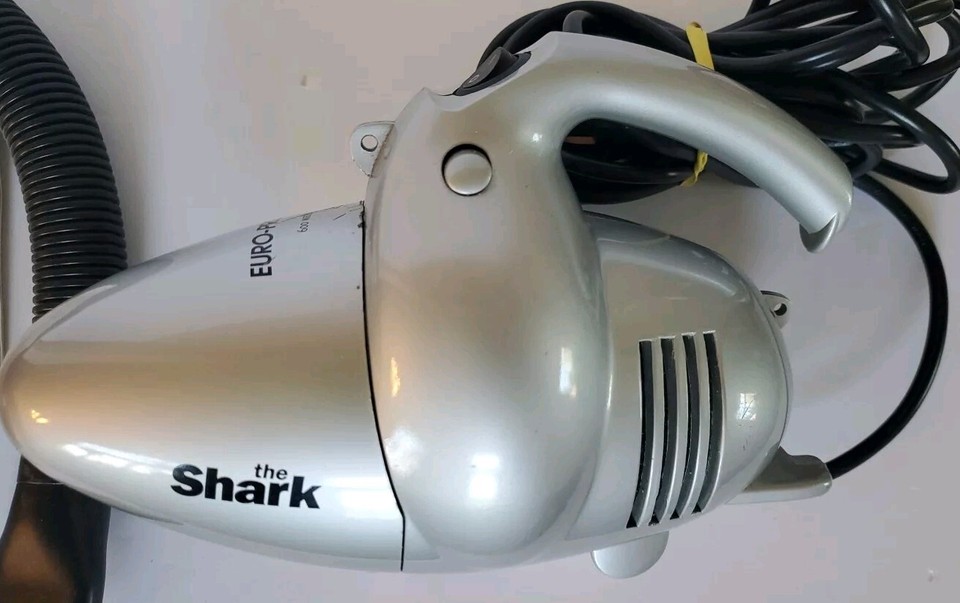 Euro-Pro X Shark Turbo Hand Held Vacuum Cleaner Model EP033 600W ...