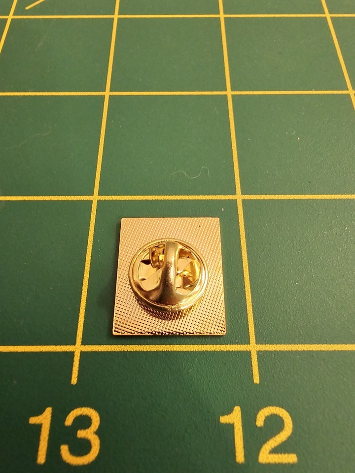 Vintage Madison Children's Museum Gold Tone Metal Souvenir Lapel Pin | eBay